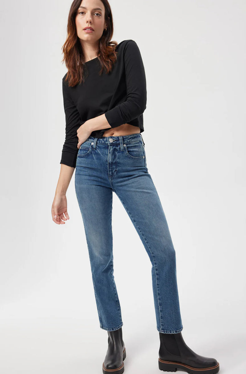 AMO Chloe Crop Jean - True Love – The Fold