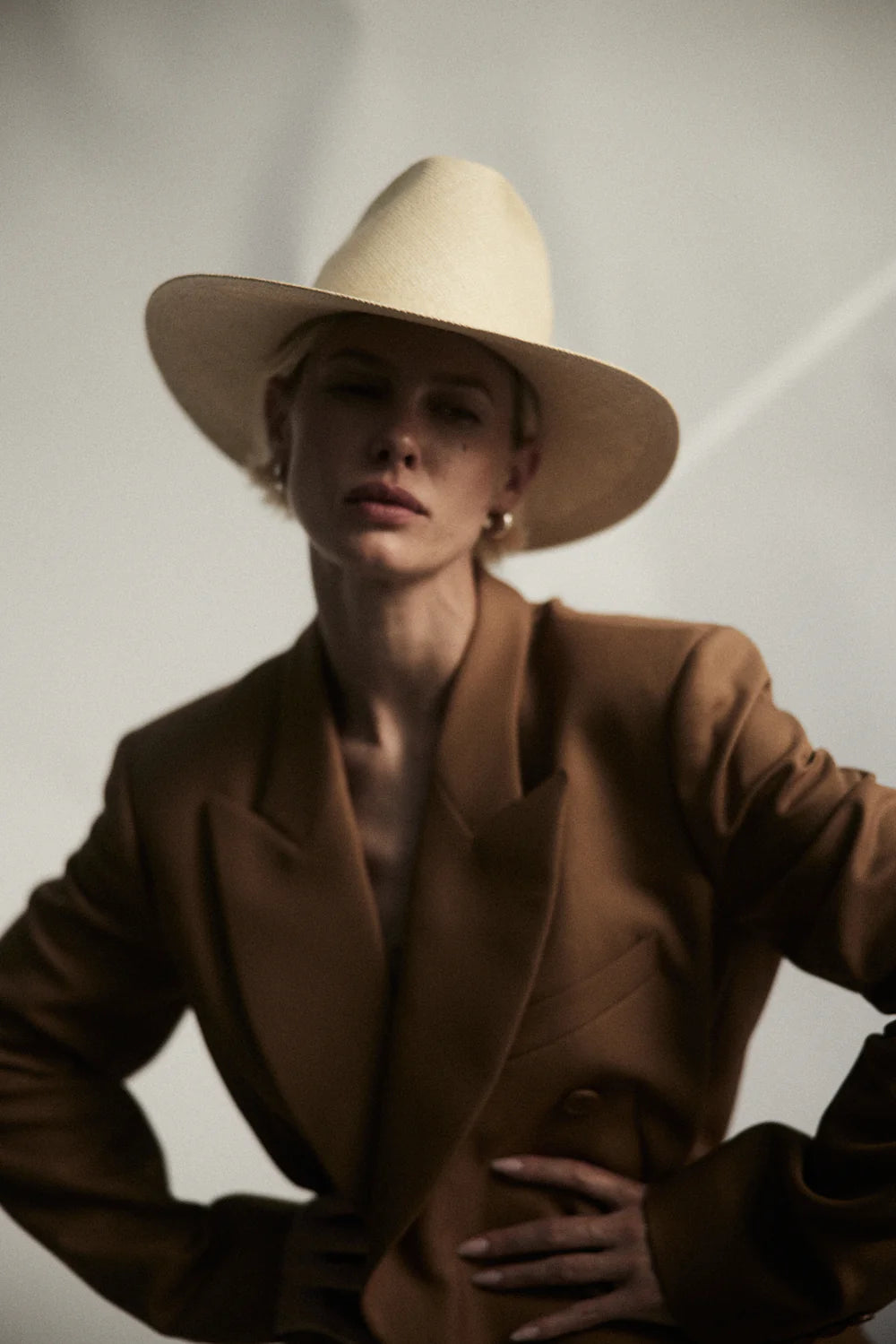 Janessa Leoné Greta Structured Panama Straw Fedora Hat - Natural – The Fold